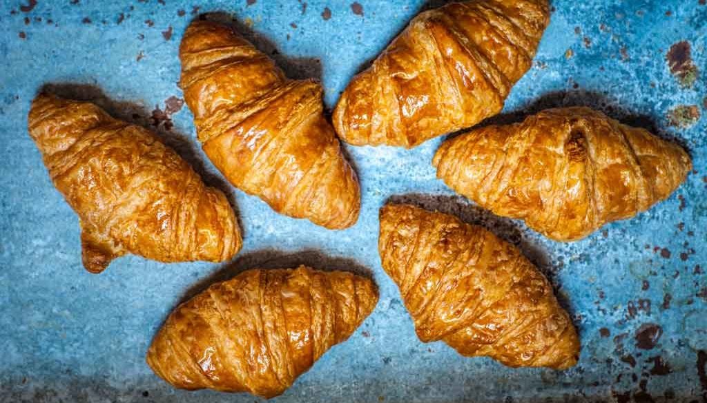 CHEESE CROISSANT - Royal Breads