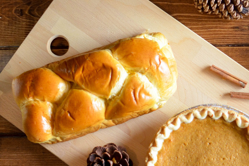 SULTHANA ROLL - Royal Breads